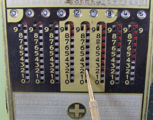 Mechanische Rechengeräte: Additions-/Subtraktionsrechner